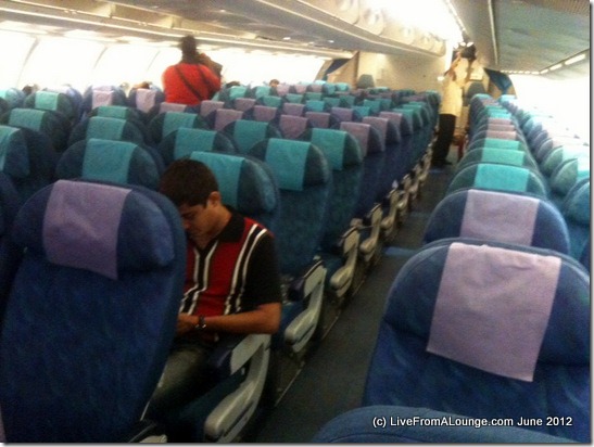 A Thai Vacay: Airborne flight CX 750 (BOM-BKK), Cathay Pacific, Economy ...