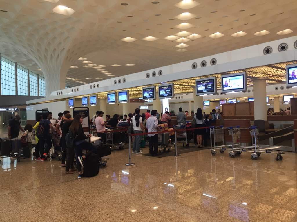 Counting my Airline Status Blessings (on a 50-hour economy class trip ...