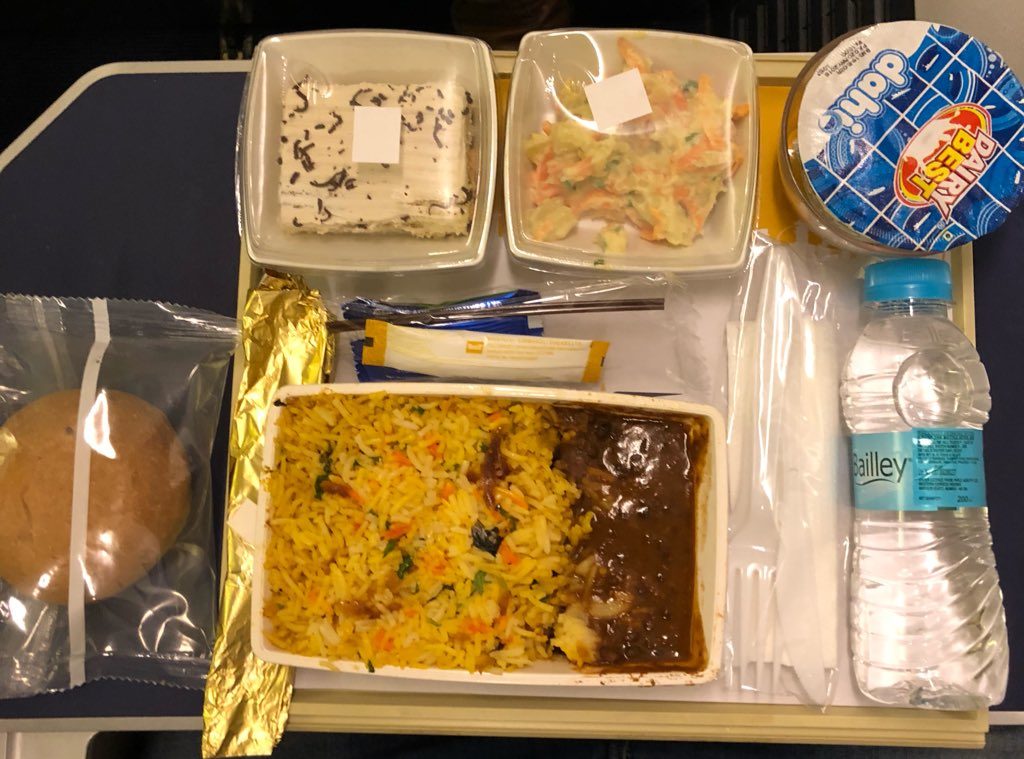My unsuccessful attempt reviewing Jet Airways short haul snackboxes ...