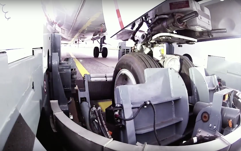 Taxibots are now in use at Delhi Airport - Live from a Lounge