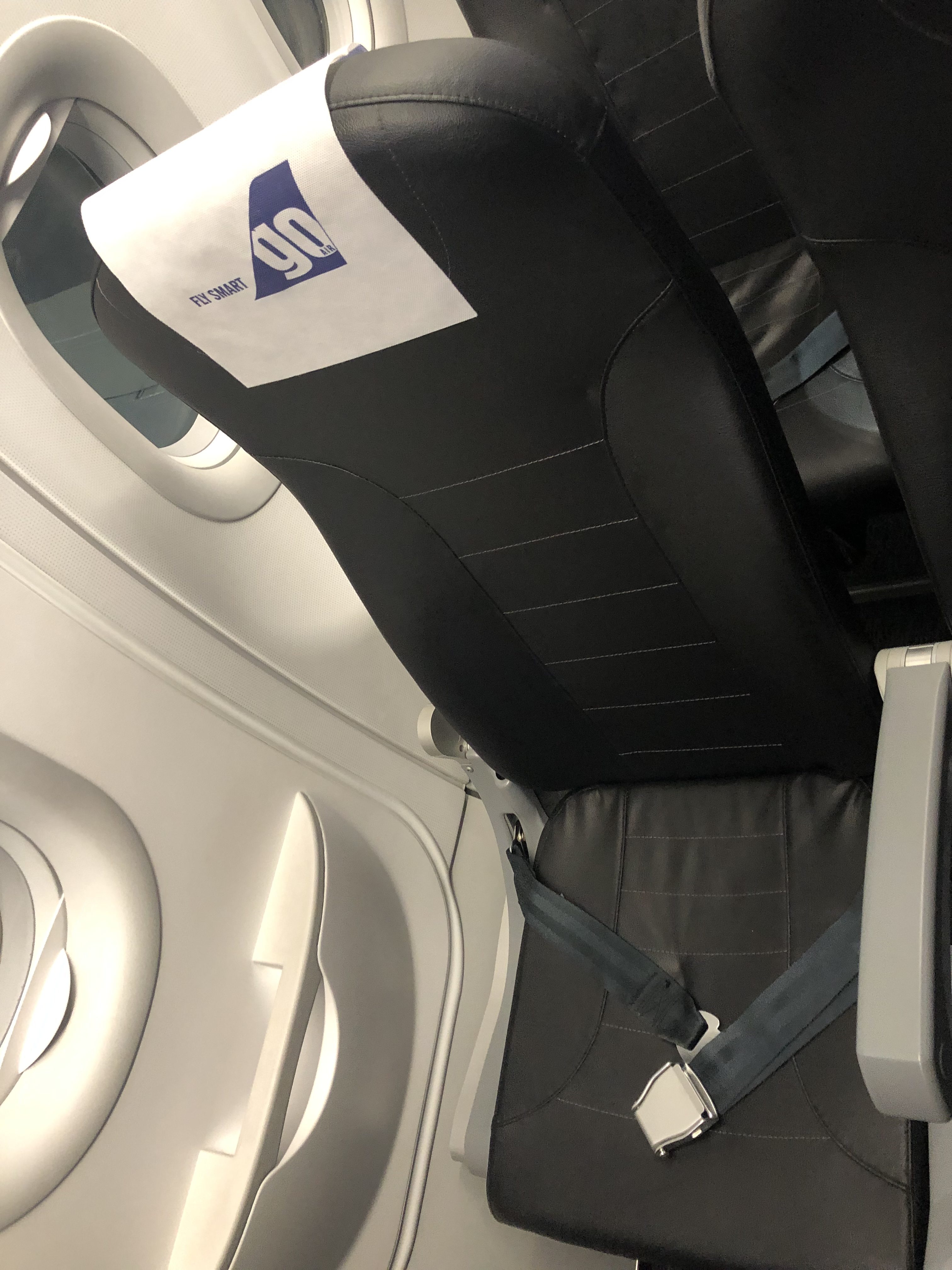 GoAir Mumbai to Phuket Flight Review - Live from a Lounge