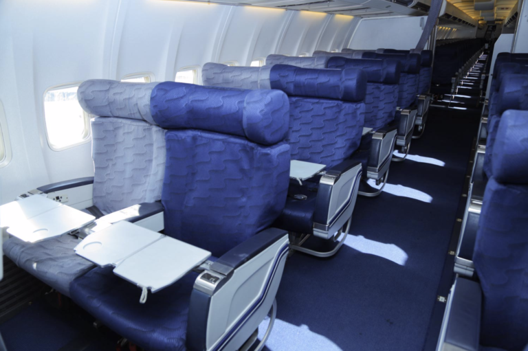 AZAL to launch nonstop flight from Delhi to Baku - Live from a Lounge