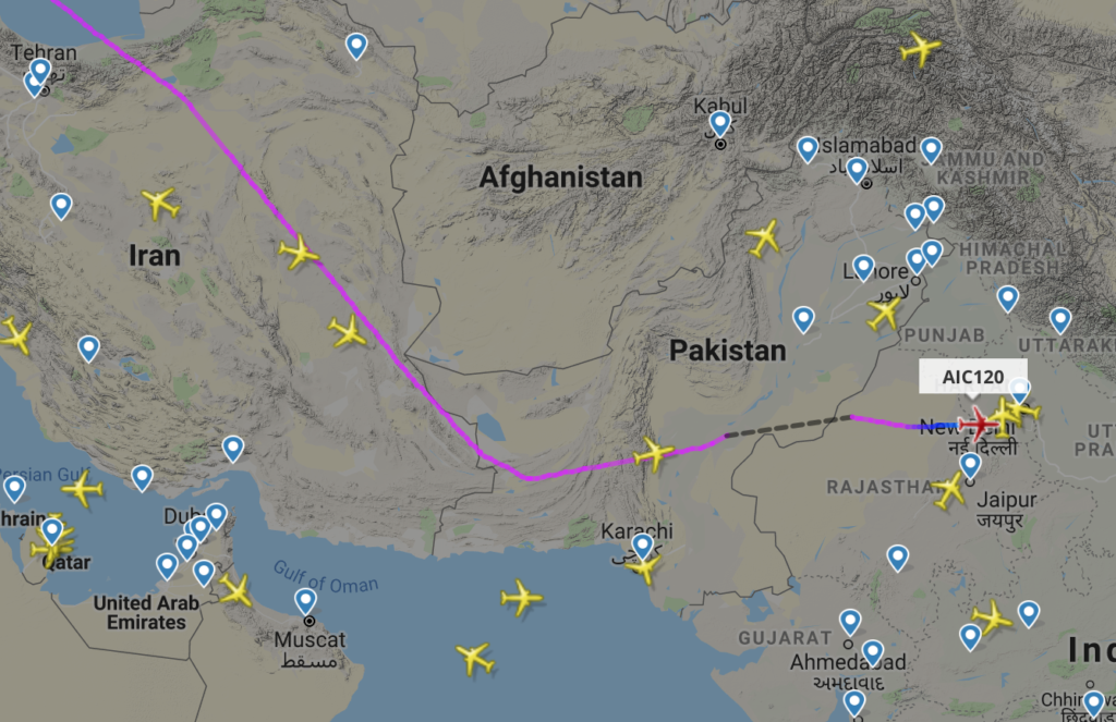Pakistan Airspace News: Airspace now open to all scheduled commercial ...