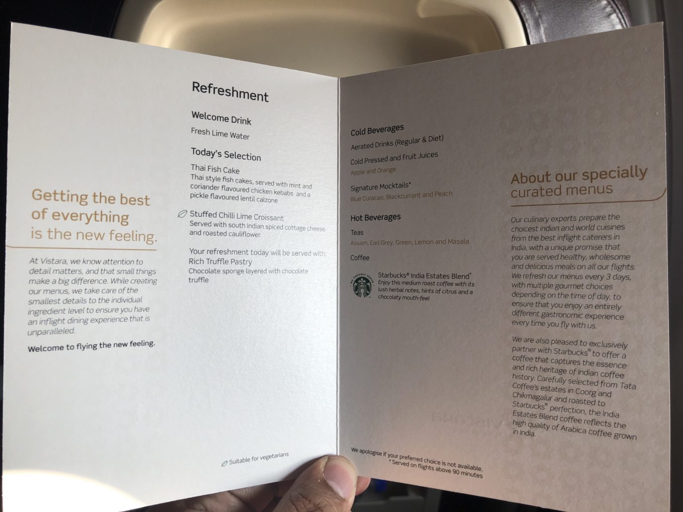 My Vistara "Refreshment" Breakfast flight - Live from a Lounge