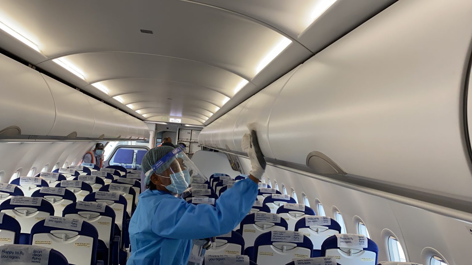 My first flight during the Pandemic: with IndiGo from Mumbai to Jaipur ...