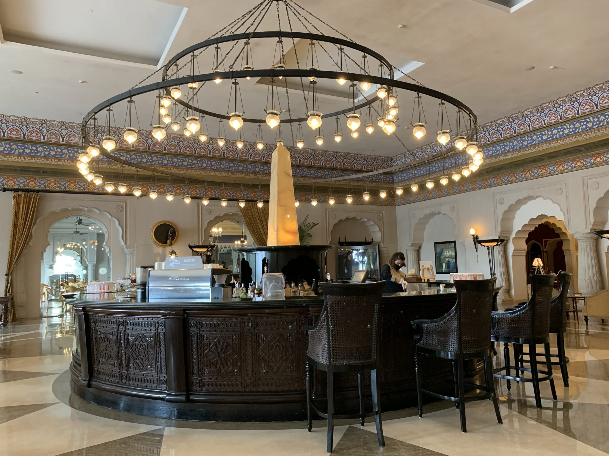 A weekend at Fairmont Jaipur during the pandemic - Live from a Lounge