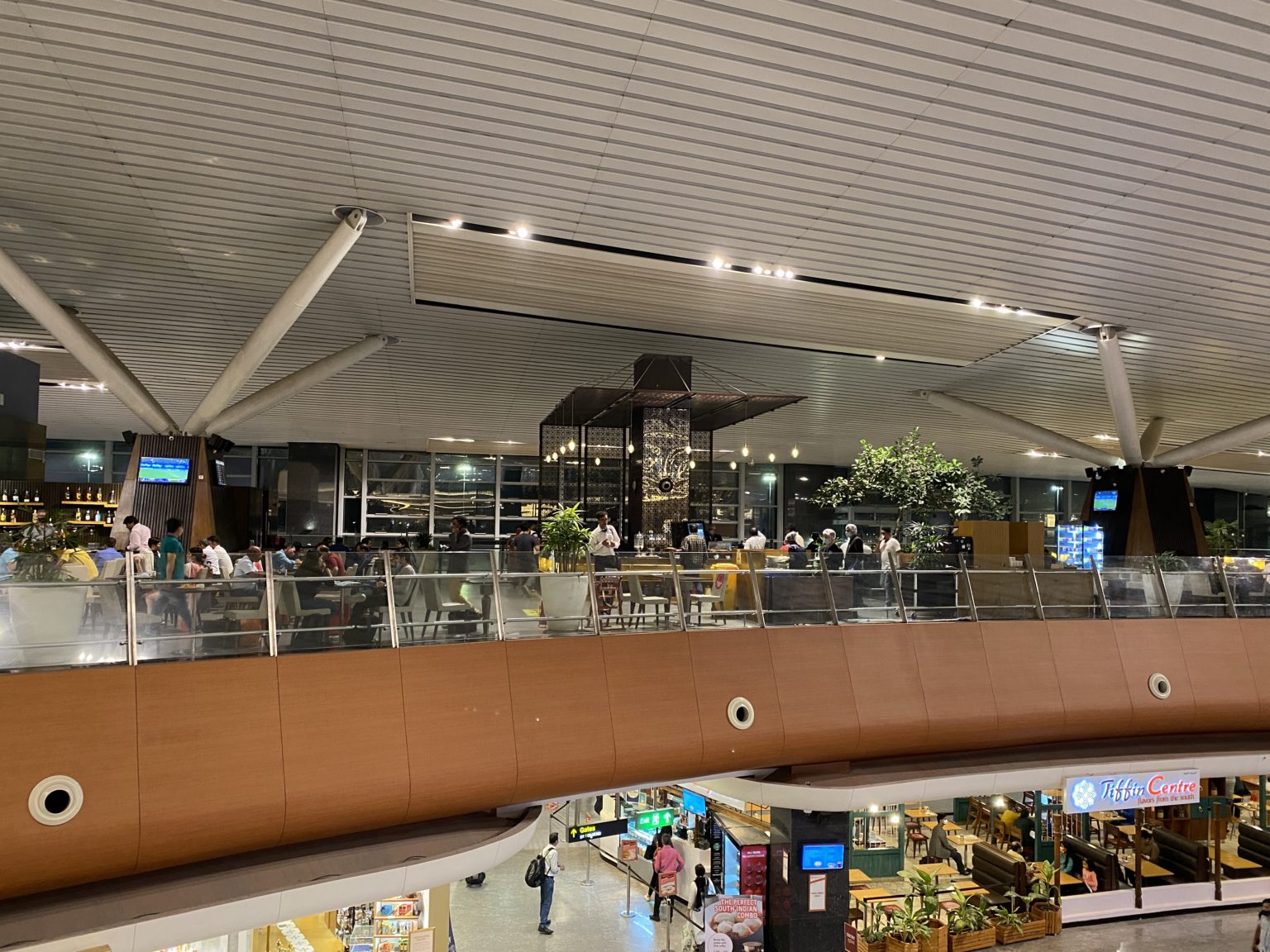 080 Lounge Bangalore: Exceeds all expectations - Live From A Lounge