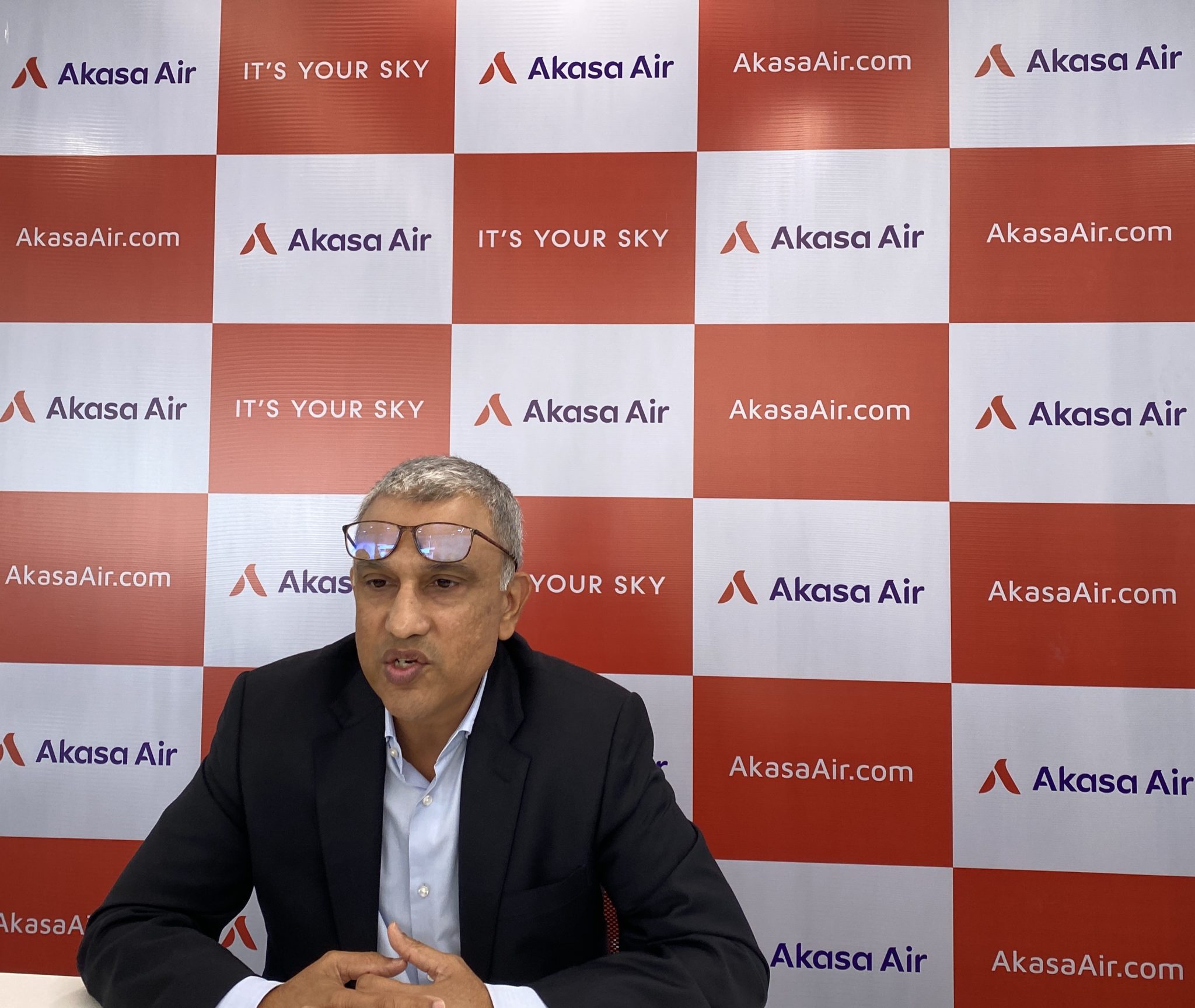 In conversation with Akasa founder & CEO, Vinay Dube - Live from a Lounge