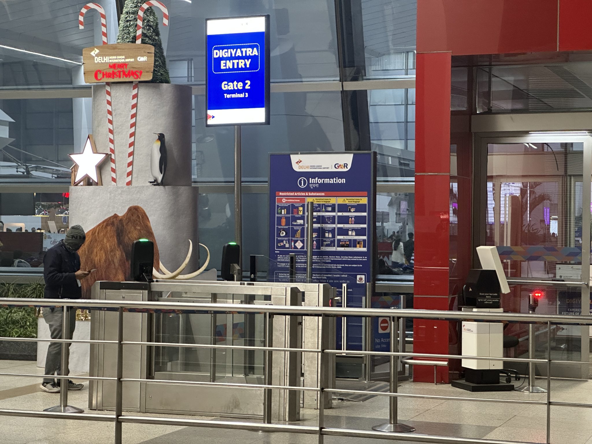 My experience(s) with DigiYatra - Live from a Lounge