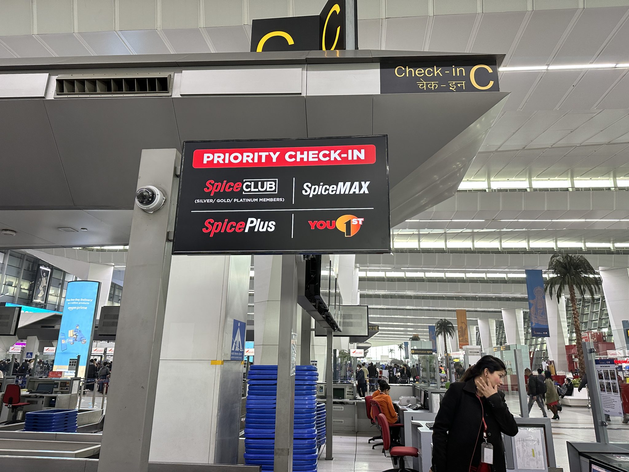 What is it like to fly a SpiceJet Boeing 737 MAX in 2023? - Live from a ...