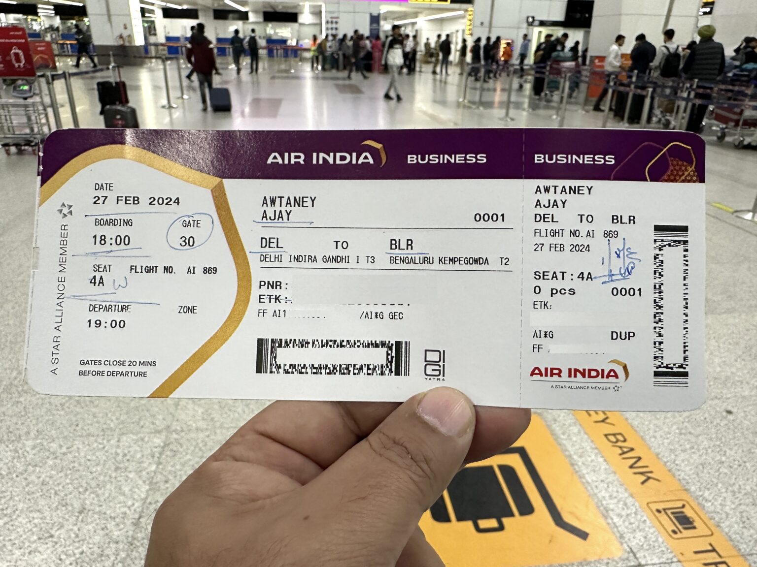 Review: Air India Airbus A350 Business Class - Live from a Lounge