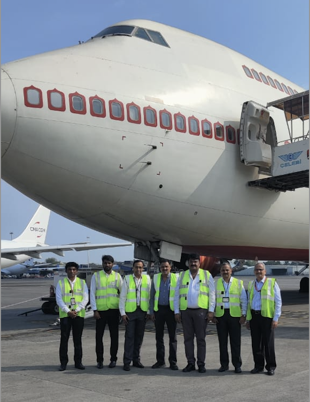 First of four (ex Air India) Boeing 747-400 aircraft departs India ...