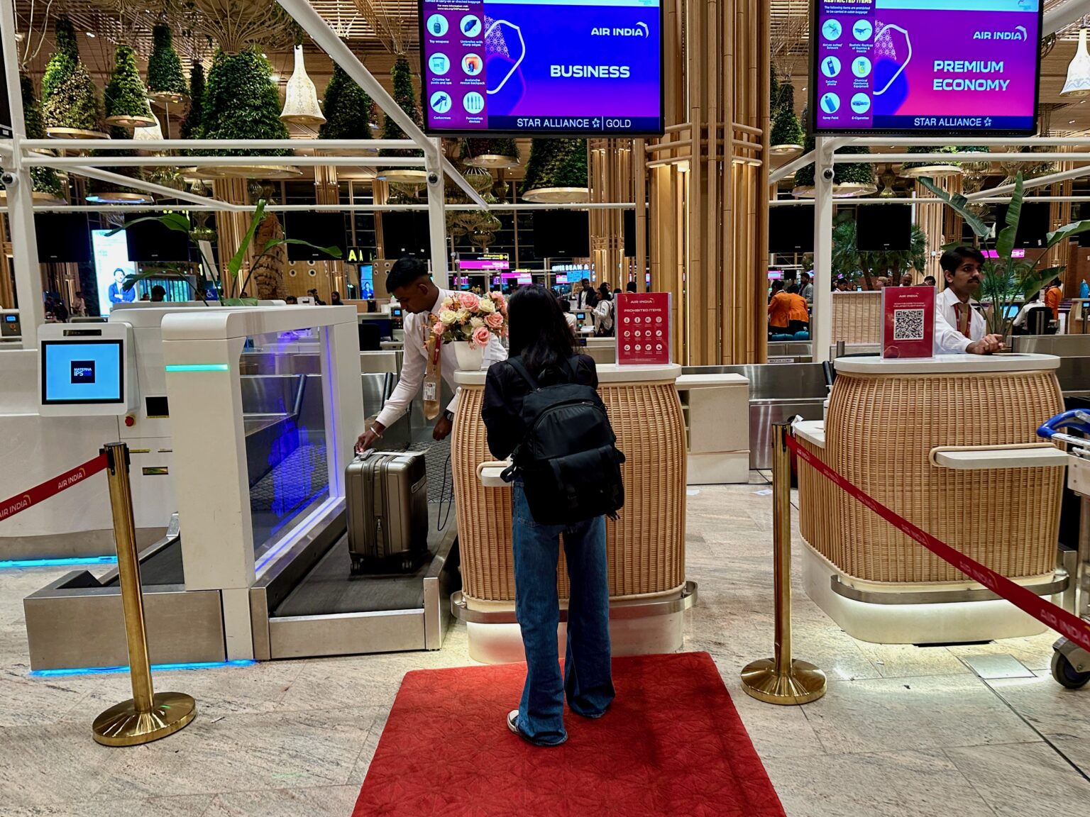 Review: Air India Airbus A350 Economy Class - Live from a Lounge