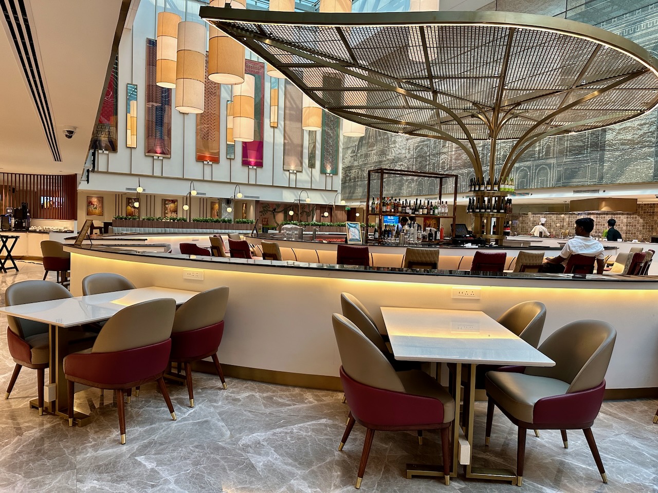 Review: Encalm Privé Lounge, Delhi Airport Terminal 3 (International ...