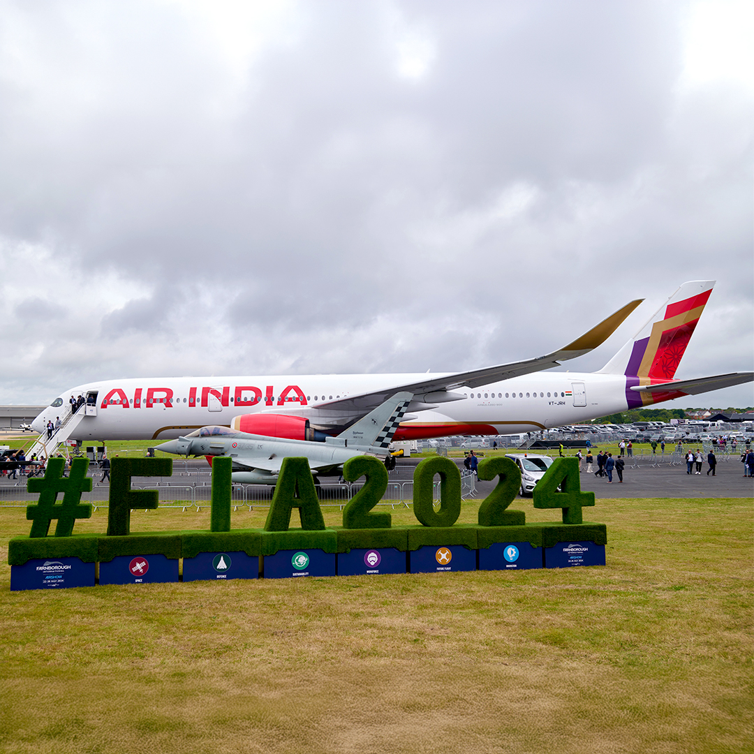 Farnborough Airshow Day 2: Virgin Atlantic, Qatar Airways and Japan ...