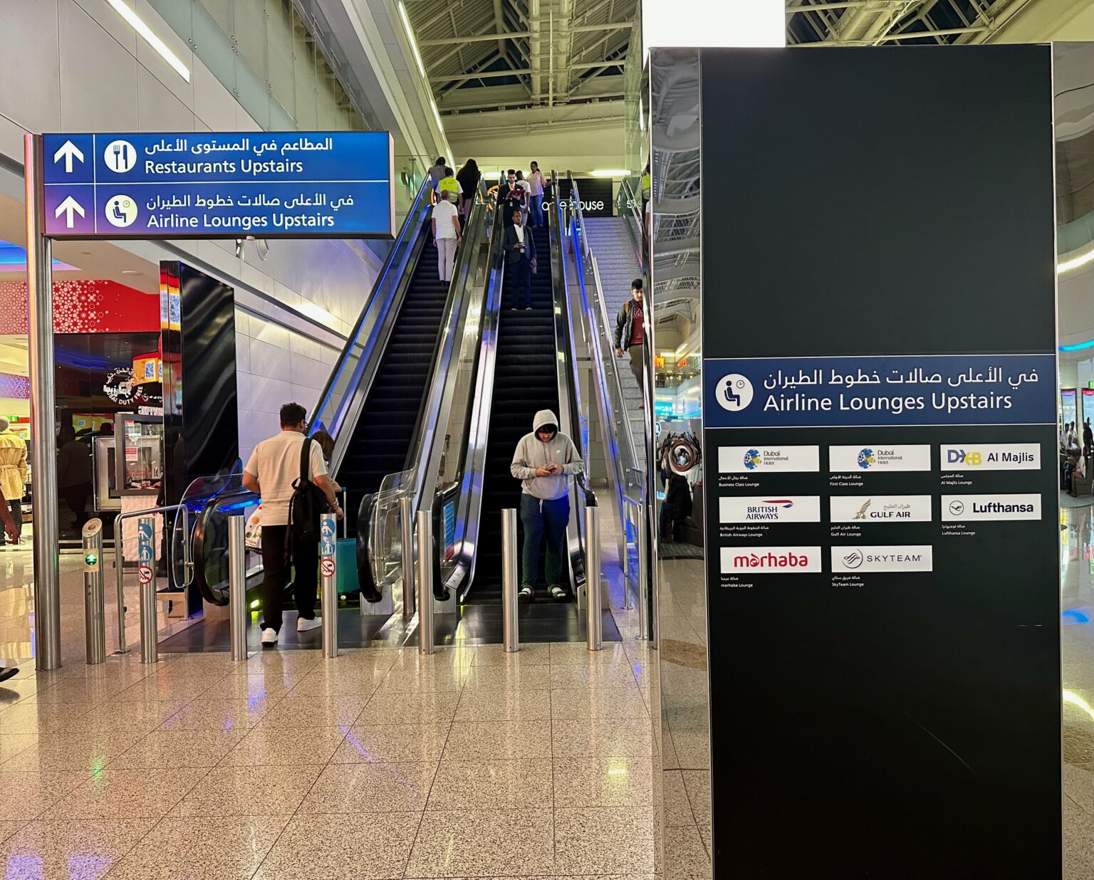 Review: Ahlan Business Class Lounge, Dubai Airport Terminal 1 - Live ...