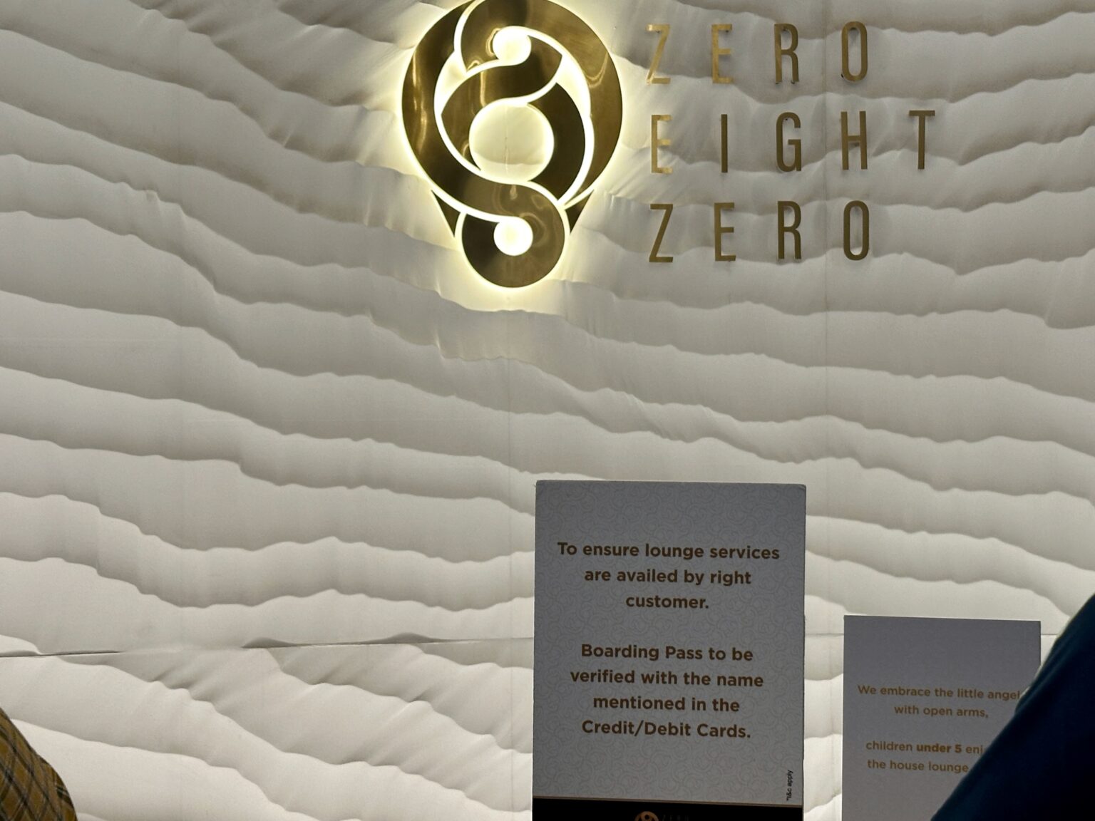 Review: 080 Lounge, Terminal 2, Bengaluru Airport Domestic - Live From ...