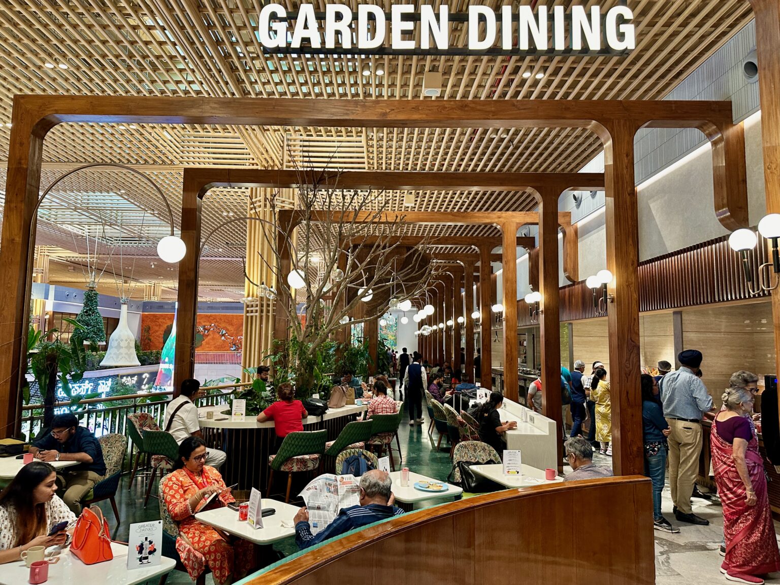 Review: 080 Lounge, Terminal 2, Bengaluru Airport Domestic - Live From ...