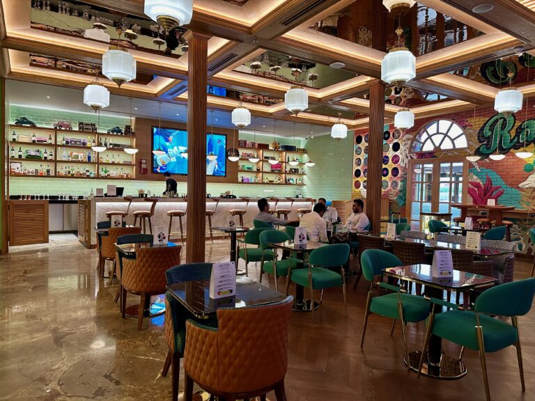 Review: 080 Lounge, Terminal 2, Bengaluru Airport Domestic - Live From ...