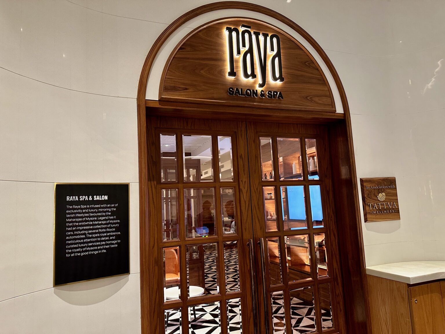 Review: 080 Lounge, Terminal 2, Bengaluru Airport Domestic - Live From ...