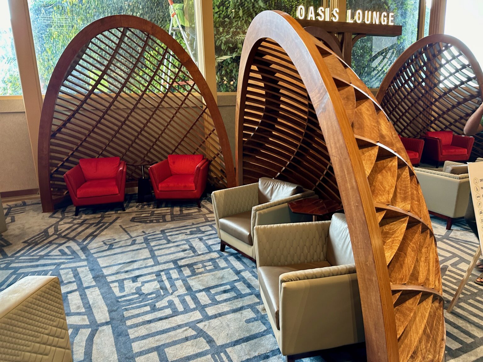 Review: 080 Lounge, Terminal 2, Bengaluru Airport Domestic - Live From ...