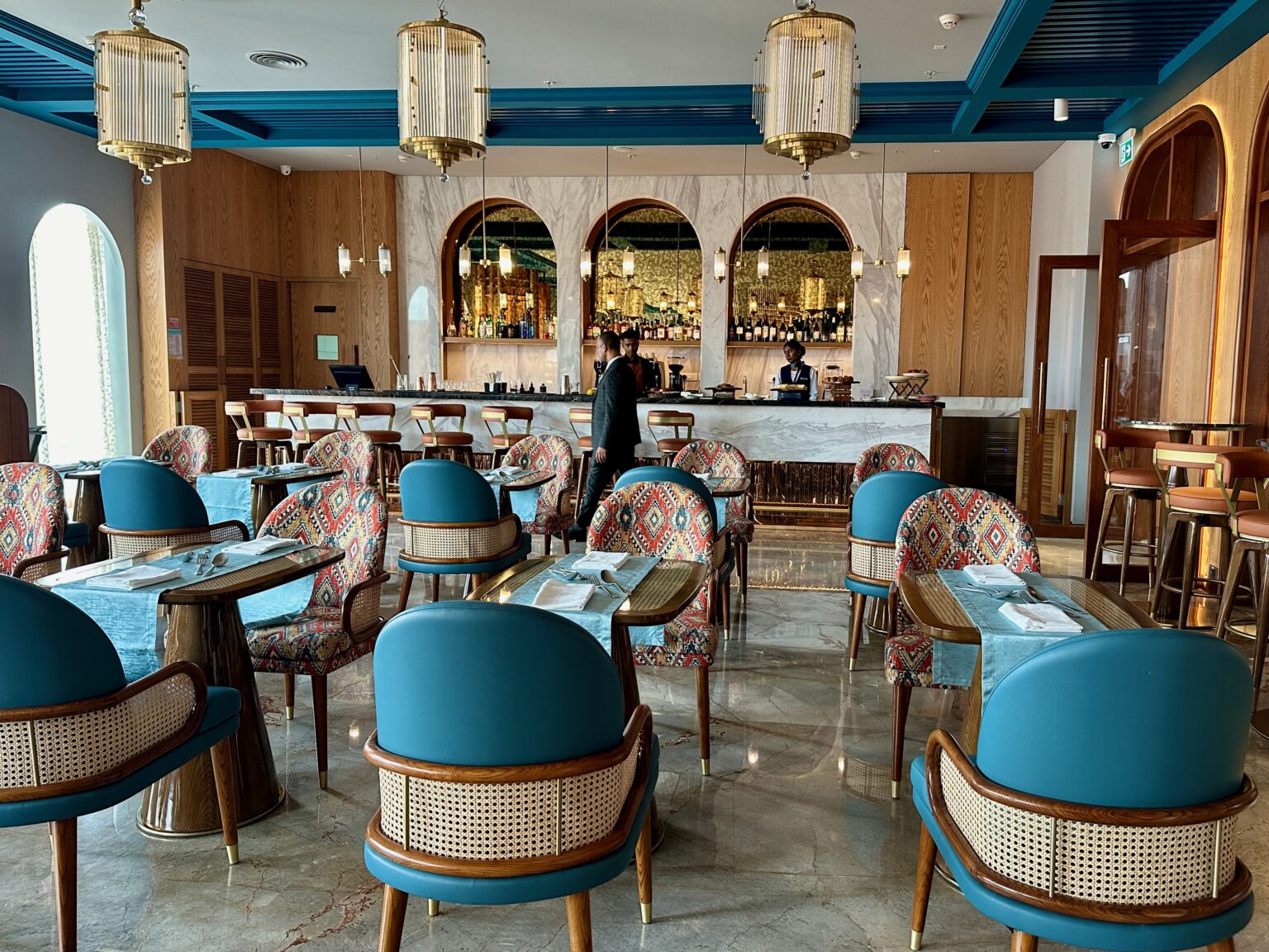 Review: 080 Lounge, Terminal 2, Bengaluru Airport Domestic - Live From ...