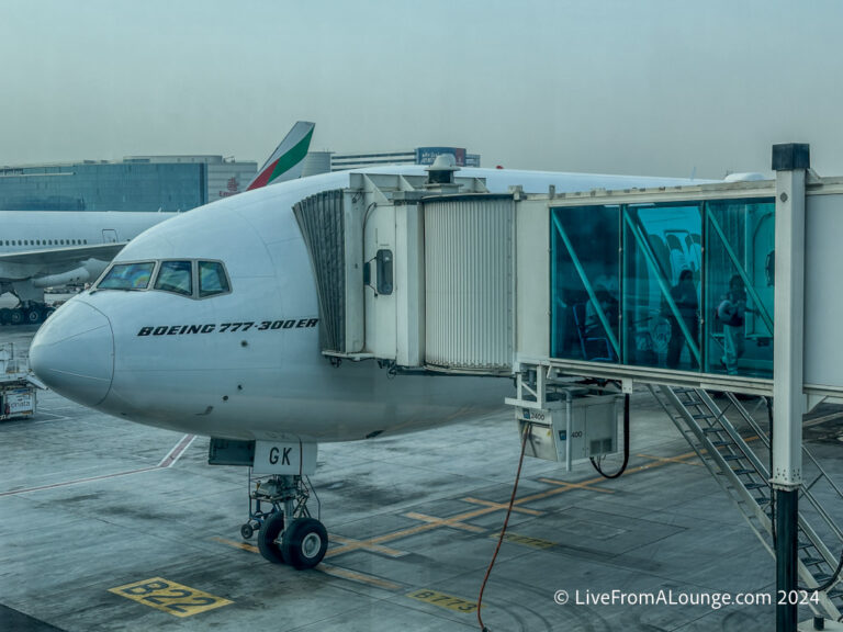 Review: Emirates Business Class, Boeing 777-300ER, Delhi to Dubai ...