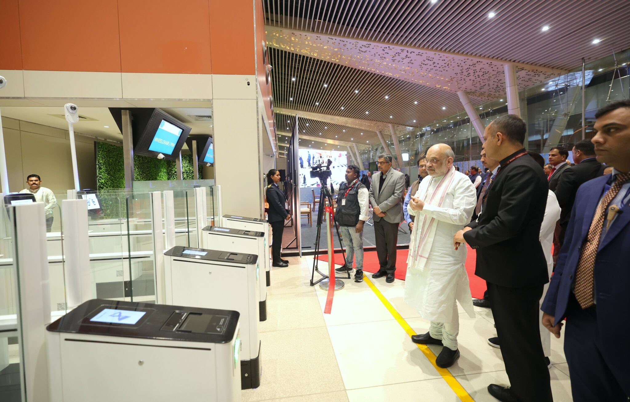 India’s Fast-Track Immigration – Trusted Traveller Programme (FTI-TTP) launched at seven major ...