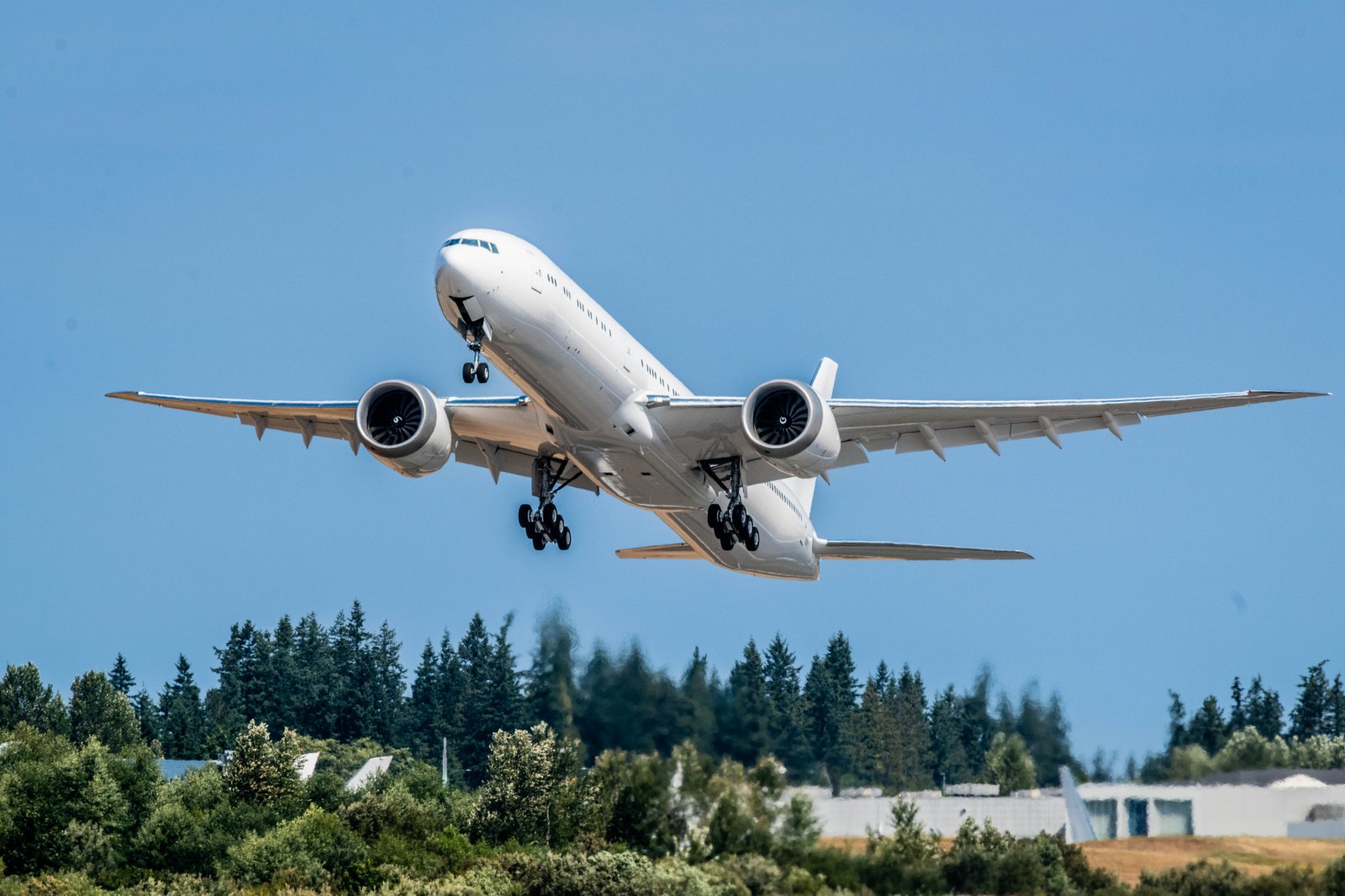 Boeing 777X gets closer to entry into service; Fifth (Production ...
